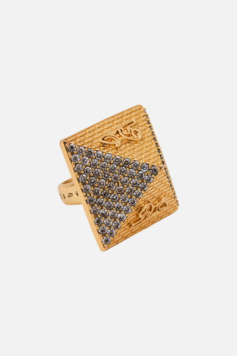 The Sacred Symbols Pyramid Ring | CAMILLA EU – CAMILLA EU