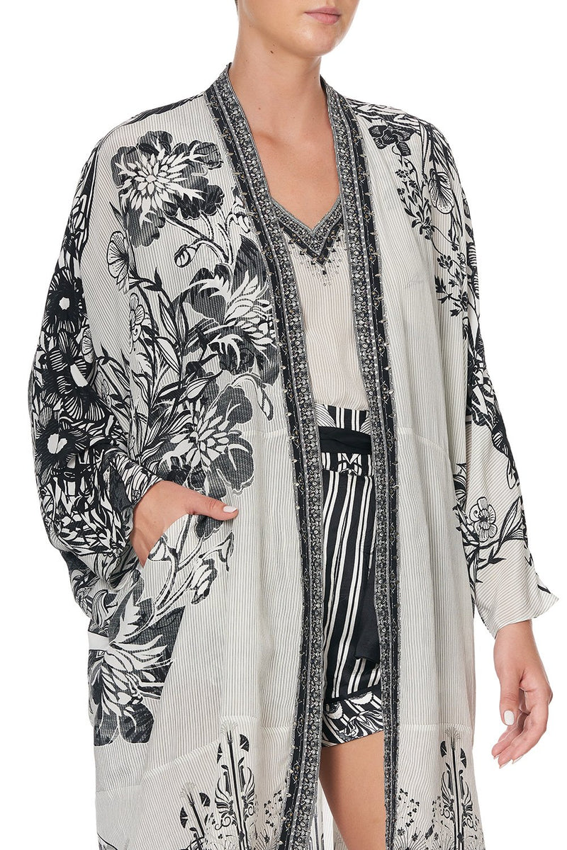 HIGH LOW HEM CASUAL JACKET SILVER LININGS – CAMILLA EU