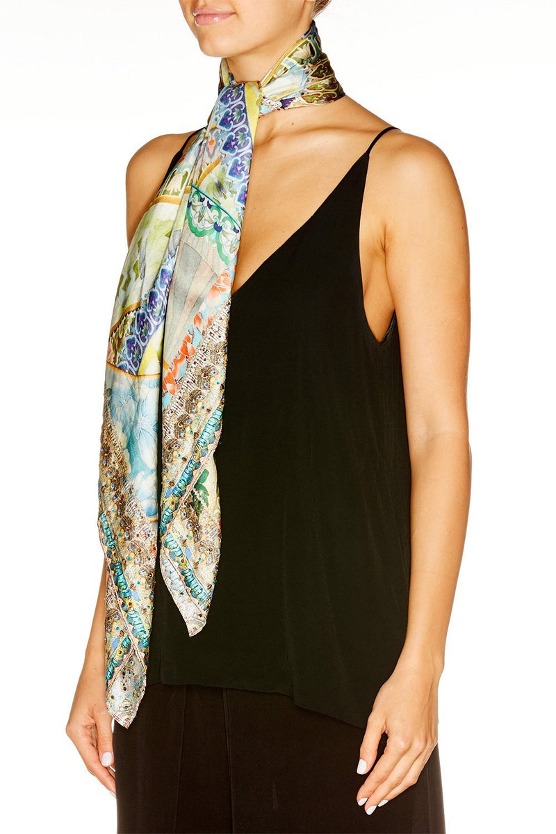LARGE SQUARE SCARF SIGN OF PEACE – CAMILLA EU
